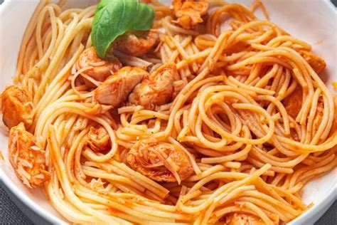 What To Serve With Chicken Spaghetti 17 Tasty Side Dishes Corrie Cooks