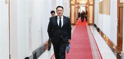 УИХ ын гишүүн Н Номтойбаярын бүрэн эрхийг түдгэлзүүлэв Маргааш Лайв
