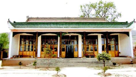 西吉县兴隆镇王河村纪家河清真寺 宁夏清真寺 图片