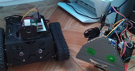 Using GUIs To Control Two Robots Update Multi Platform GUIs Servo
