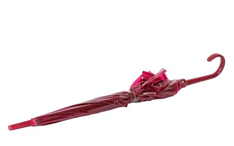 흰색 바탕에 접힌 우산 프리미엄 사진