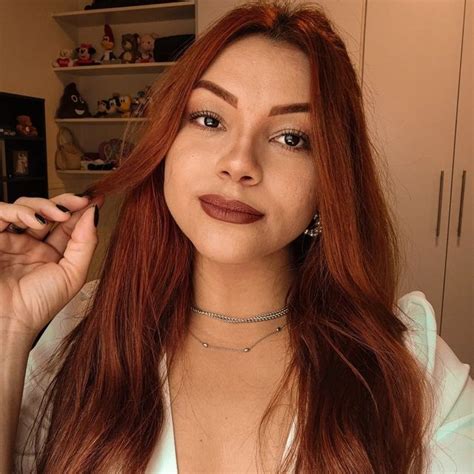 Nesci Sousa Threads Say More