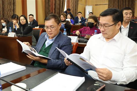 СҮХБААТАР ДҮҮРЭГ 2024 ОНЫГ ГЭР БҮЛИЙН ХӨГЖЛИЙГ ДЭМЖИХ ЖИЛ БОЛГОН ЗАРЛАЛАА