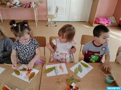 Конспект НОД «Рисование отпечатками листьев для первой младшей группы 3 фото Воспитателям