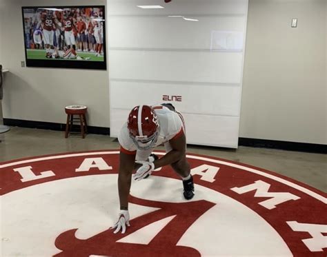 Alabama Signs Dominant In State 2021 Dl Anquin Barnes Sports Illustrated Alabama Crimson Tide
