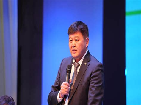 Сайд Х Болорчулуун Баруун Урт сумын төрийн албан хаагчидтай уулзалт хийлээ Isee Mn