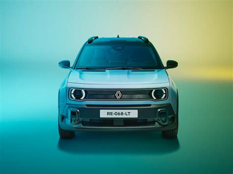 2025 Renault 4 E Tech Is A Small Electric Suv With Retro Looks Carscoops