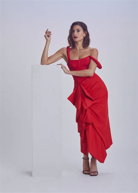 Ashley Reyes S Feet I Piedi Di Ashley Reyes Celebrities Feet