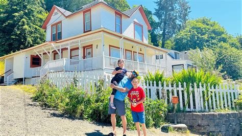 Famous Movie Houses Goonies House And Short Circuit House Exploring