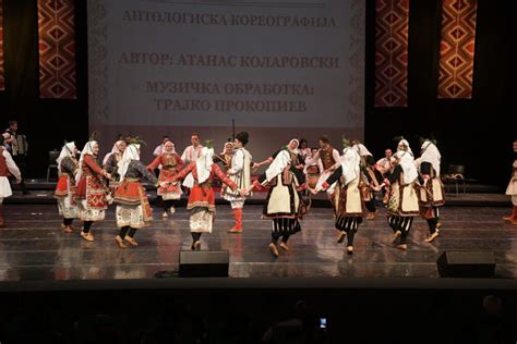 Младите играорци на „Етнос“ Бисери на македонското културно наследство Градска редакција