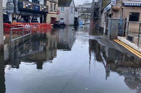 More Flooding In Looe As Flood Warning Continues Cornish Uk