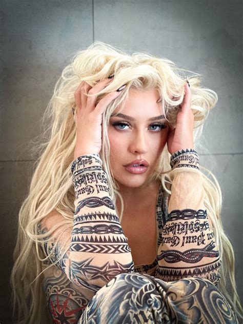 Christina Aguilera Arm Tattoos Christina Aguilera For Instyle Mexico