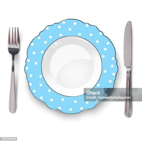 빈 벡터 라이트 블루 컬러 접시 모양 가장자리와 흰색 물방울 도트 패턴과 나이프와 포크는 흰색 배경에 고립되어 있습니다 위에서보기를 닫습니다 식사 식품 및 음료에 대한 스톡