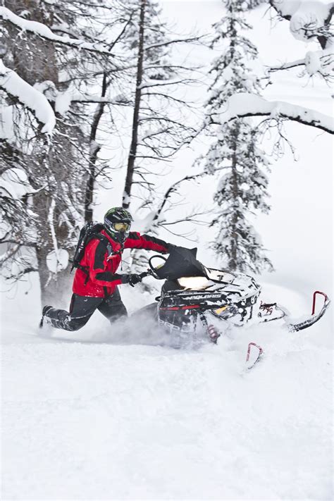 First Look 2015 Polaris Snowmobiles Snowest Magazine