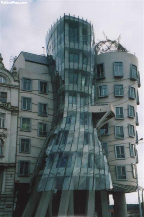 Pin 6 This Image Contains No The Curvilinear And Rectilinear Lines With The Architecture Of