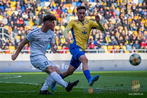 Andrej Fábry Megérdemelt és Nagyon Fontos Három Pont Dunaszerdahelyi