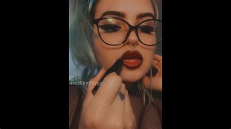 Tits And Gum Chewing Xxx Mobile Porno Videos Movies IPornTV Net