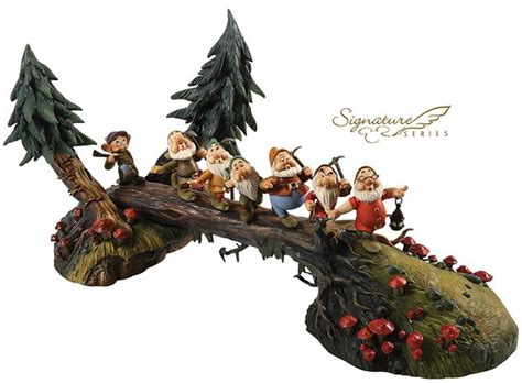 Wdcc Snow White And The Seven Dwarfs Heigh Ho 4010347 From The Snow