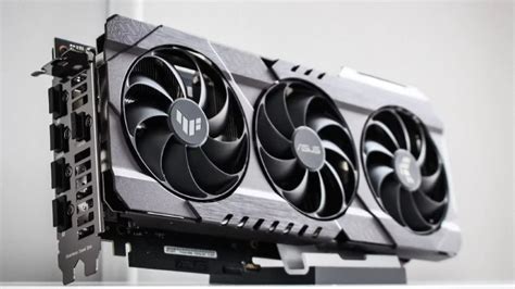 کارت گرافیک چیست؟ انواع کاربرد به روز دیجی