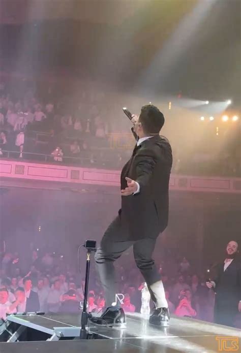 Video Itzik Dadya Makes Surprise Appearance At Ultimate Farbreng The Lakewood Scoop