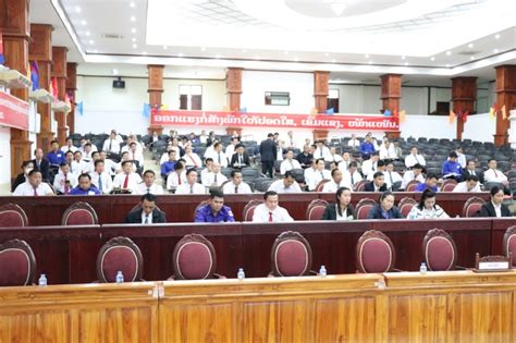 ຄະນະບັນນາທິການວາລະສານທິດສະດີການເມືອງ ແລະ ການປົກຄອງ ແນະນຳທັກສະໃນການຂຽນບົດວາລະສານ