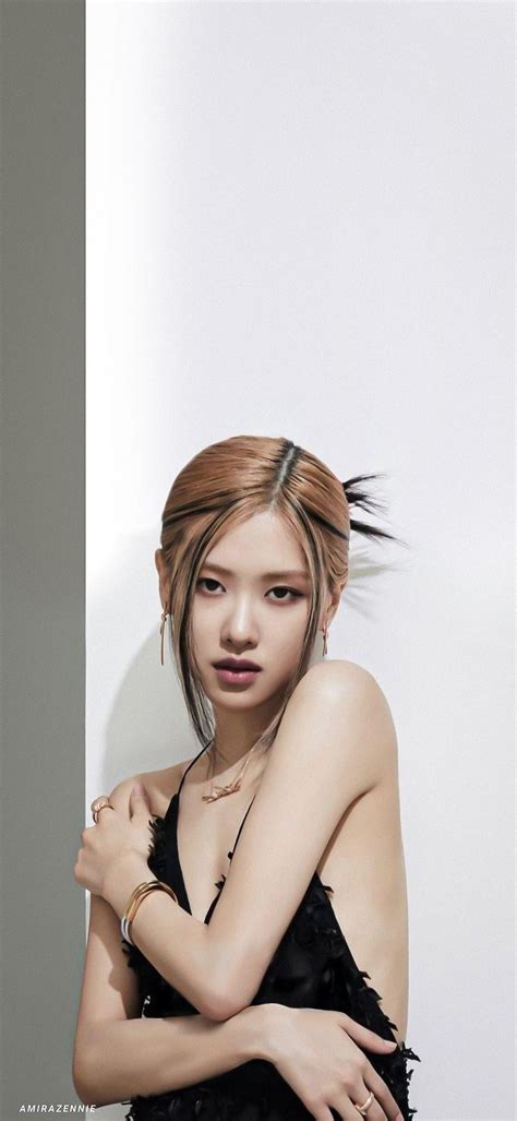 RosÉ Wallpaper Rosé Vogue Rosé Blackpink Hair Rosé Black Hair