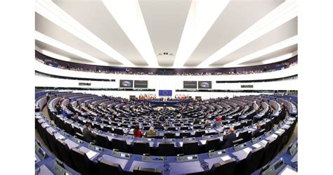 ЕП ще призове отново за пълно приемане на България и Румъния в Шенген