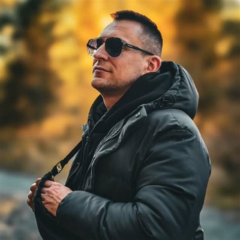 ТВІЙ ТРЕНЕР ♨️ Coach Isich • Threads Say More