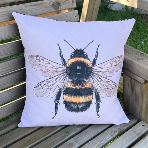 Garden Cushion Bee Cushion Cottage