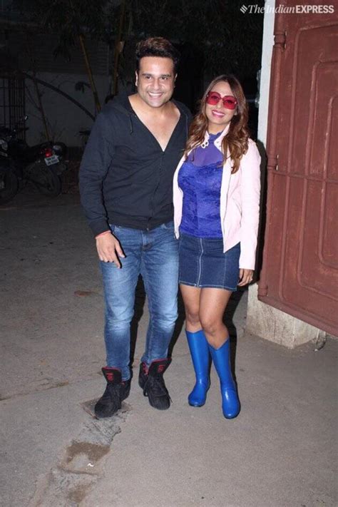 Booo Sabki Phategi Screening Tusshar Kapoor And Mallika Sehrawat Watch