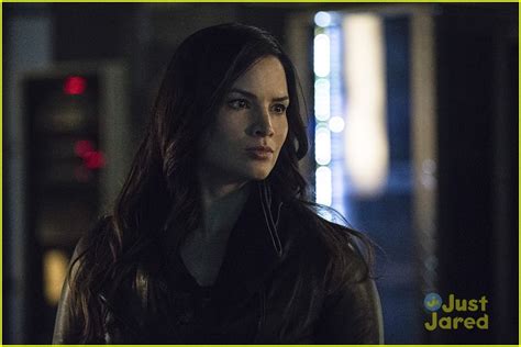 Full Sized Photo Of Arrow Al Sah Him Stills 10 Nyssa Is The League Of Assassins New Target On