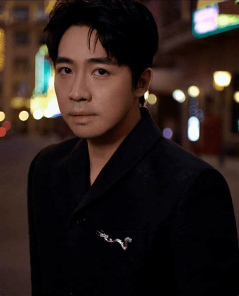 一问一答 俞灏明，徐峥，汪小菲大s张兰，王嘉尔，杨幂赵丽颖，板正男星因为水军机器人