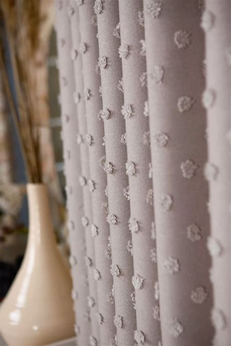 ЕКСКЛЮЗИВНІ ГОТОВІ ШТОРИ 🪡🧵 On Instagram Маємо безліч новинок тому приготуйтесь 🤩 Готові