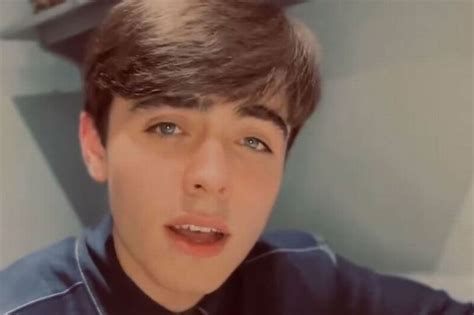 Who Is Goodison Park Performer Ellis Murphy Musician Called Scouse