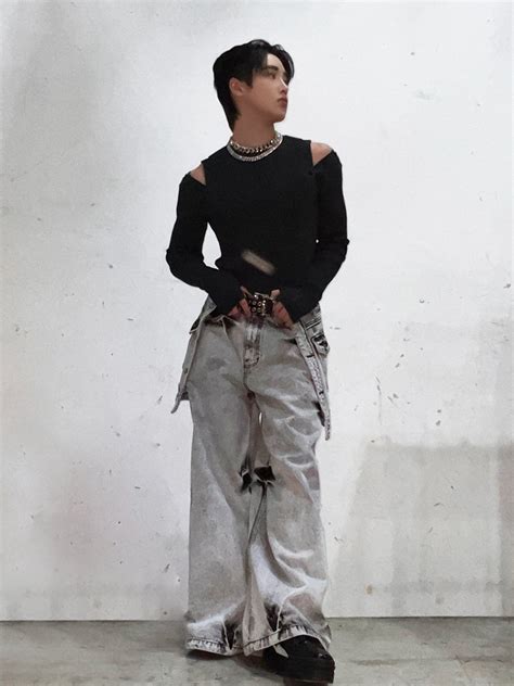 Male Kpop Idol Outfits