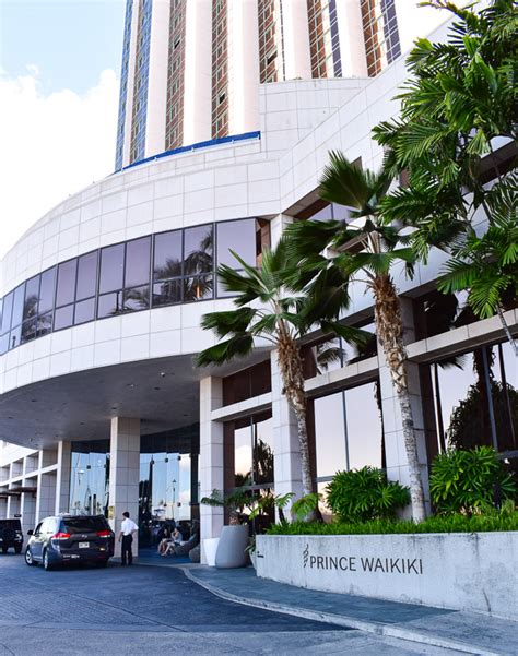 Prince Waikiki Hotel Review Oceanfront Luxury In Honolulu Chat With Cat