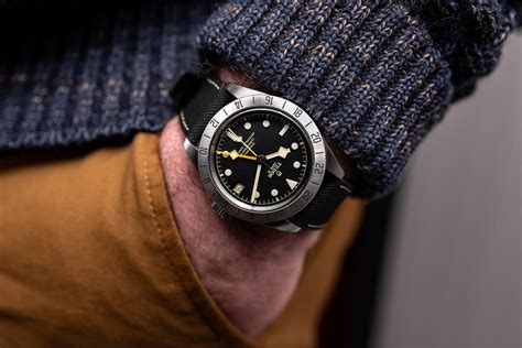 Tudor Black Bay Fibbia Tudor Cinturino Tudor Caucciù Hot Tudor Black