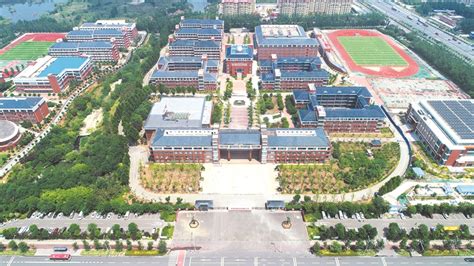 绵阳科学城中学 广州科学城中学 大山谷图库