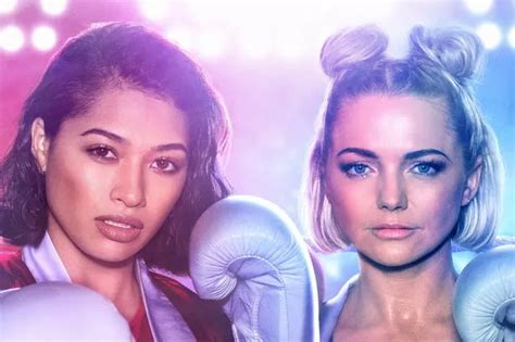 Watch Sophia The Sexy Robot Claim She Will Destroy Humans Leaving