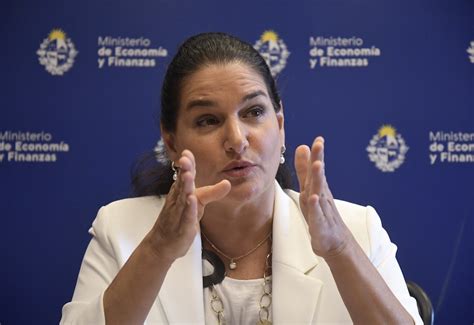 Bensión La Caída Del Dólar No Tiene Que Ver Con La Tasa De Interés” El PaÍs Uruguay