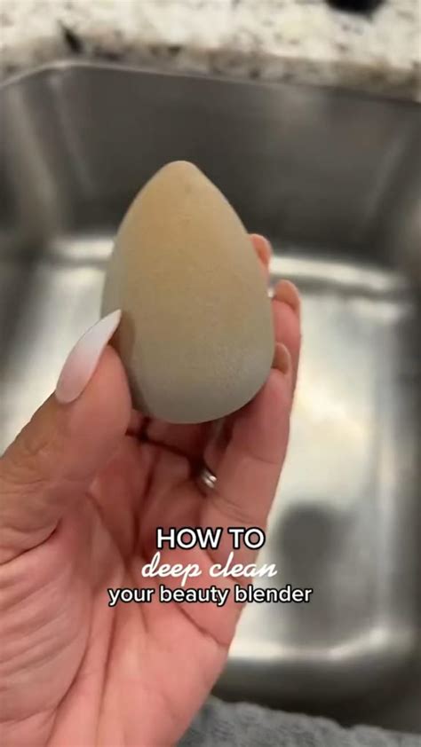 How To Clean Beauty Blender How To Clean Makeup Brushes Beauty Blender How To Wash Makeup