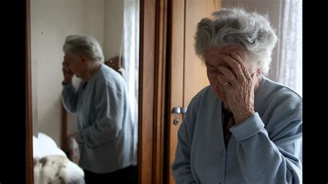 Деменция Более один болеет вся семья Как определить первые признаки деменции у близкого