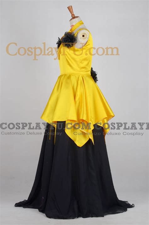 Sailor Moon Luna Cosplay