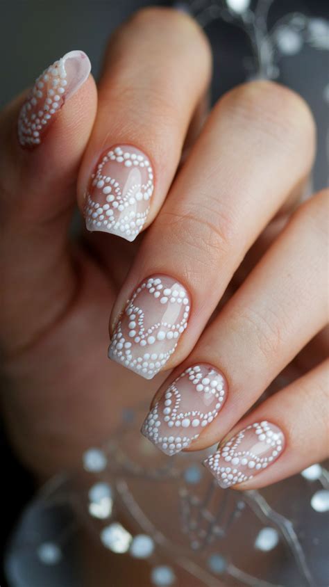 35 Creative Polka Dot Nail Art Designs To Inspire Your Next Manicure