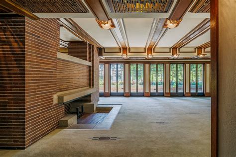 Фрэнк Ллойд Райт — отец органической архитектуры