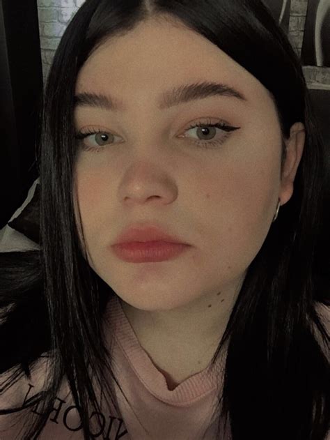 Dava Tava主播：免费直播性爱表演和聊天 Stripchat