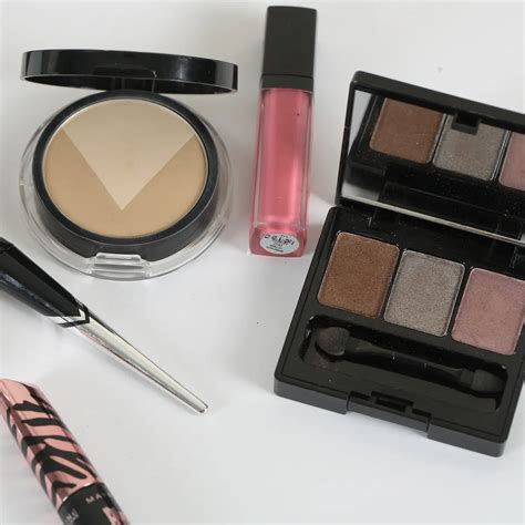 Cara Makeup Yang Simple Saubhaya Makeup