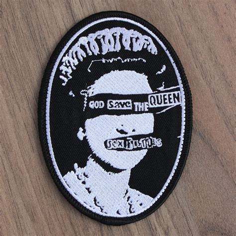 Sex Pistols God Save The Queen Oval Embroidered Patch Todestrieb