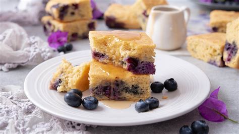 Upgrade Mediocre Cornbread With Your Favorite Fruit