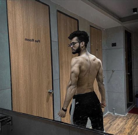 Back Pose Fitness Muscular Poses